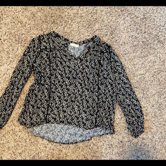 Soprano | Shirts & Tops | Soprano Brand Floral Blouse | Poshmark